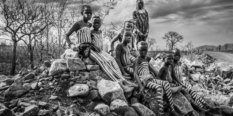 Join the Photojournalism Photo Contest and win Nik Software Collection ...